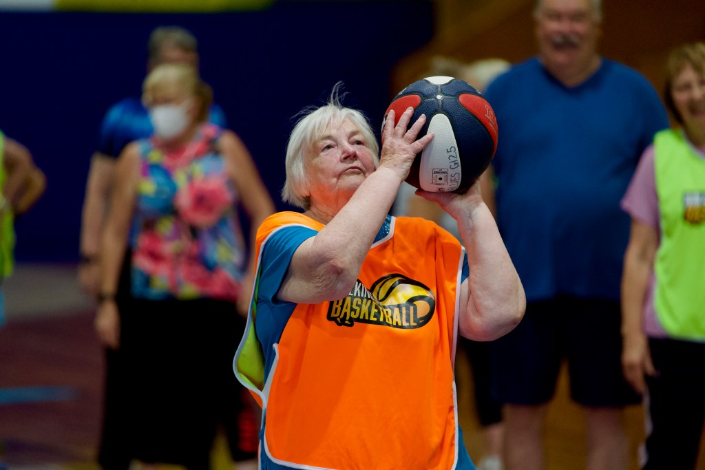 WALKING BASKETBALL - Frankston & District Basketball Association