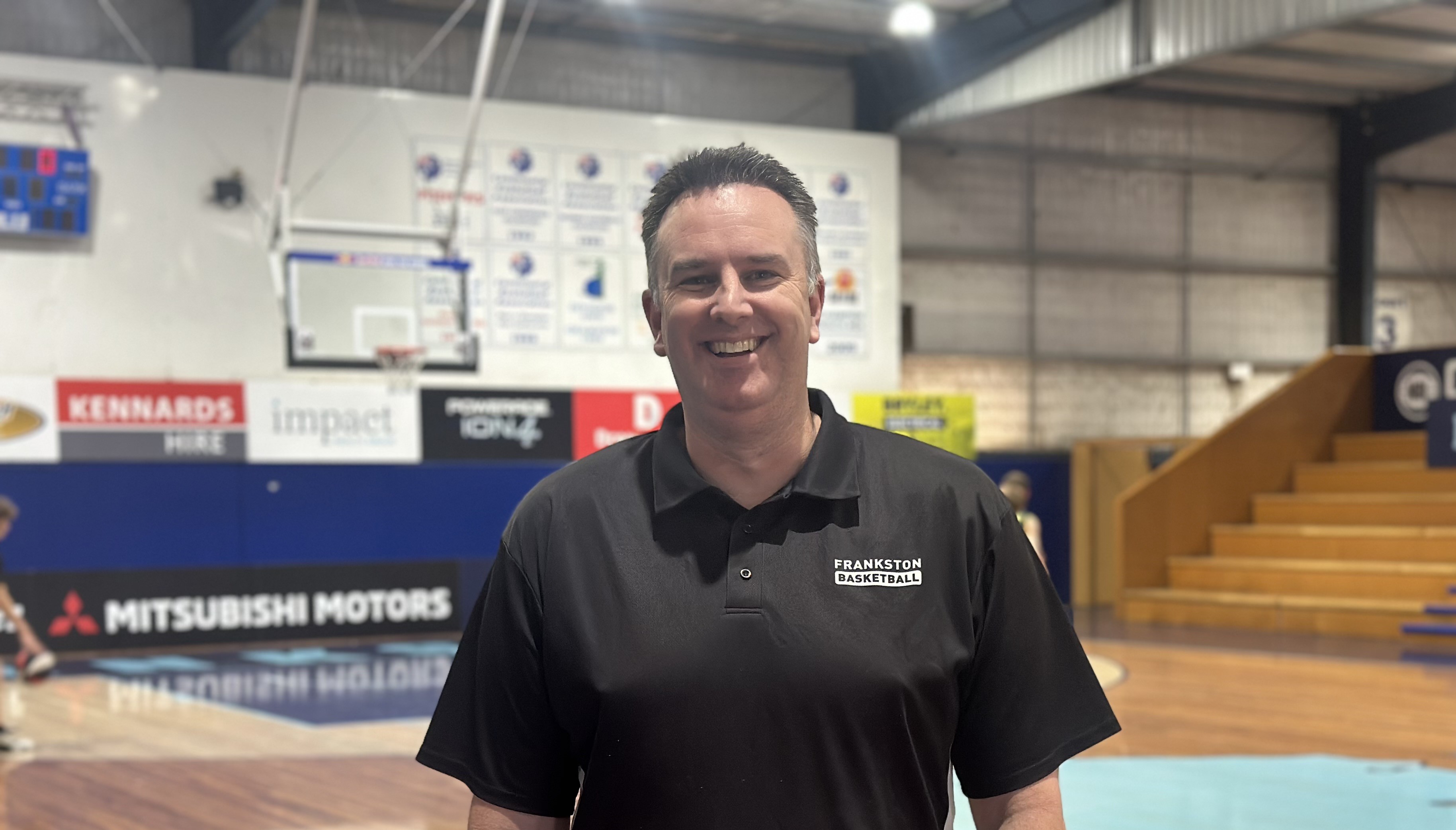 CHRIS MORREY RE-SIGNS AS REFEREE ADVISOR - Frankston & District ...